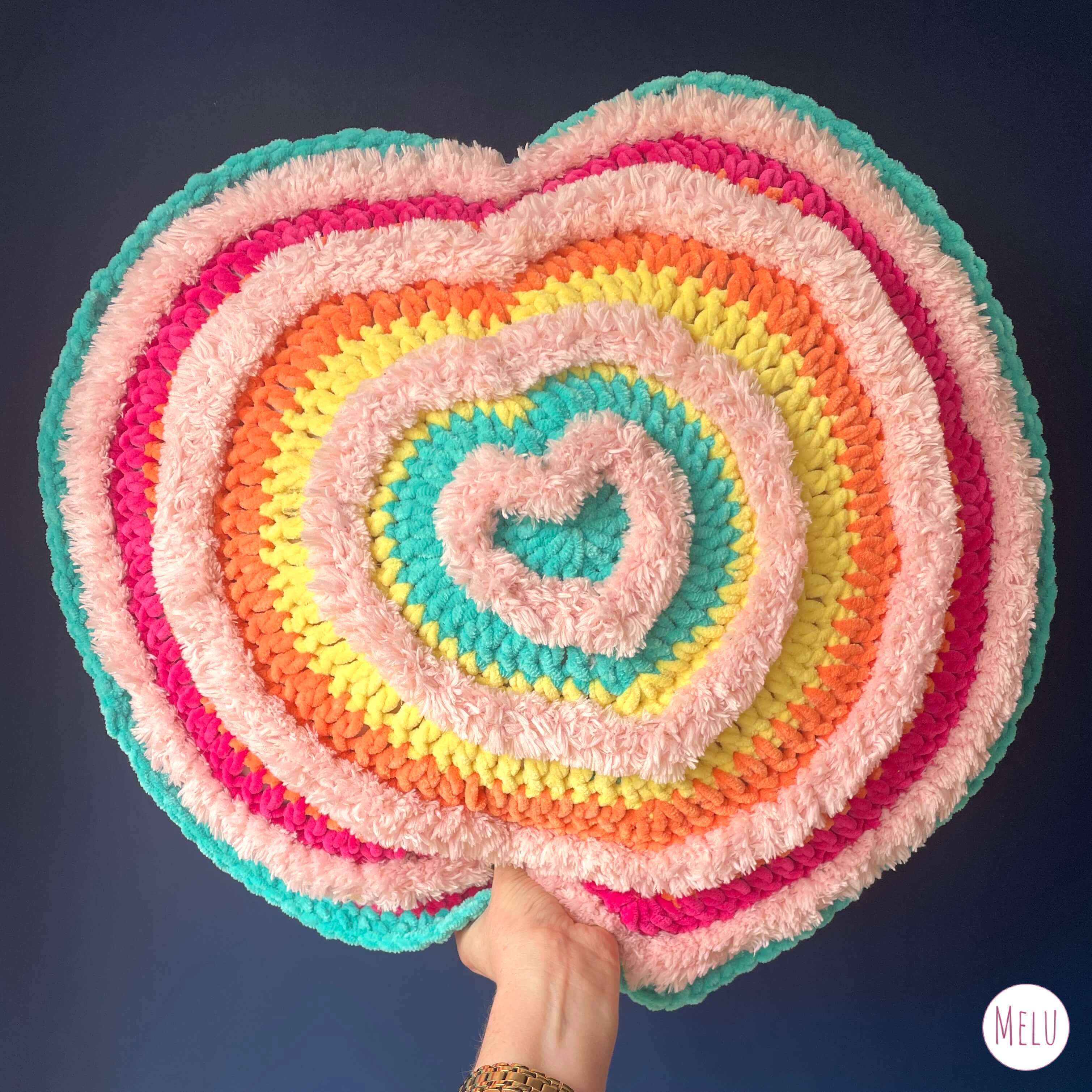Heart Fluff Pillow by Melu Crochet – Melu Crochet