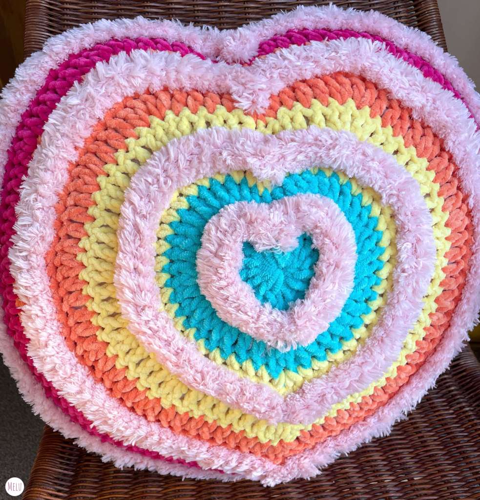 Heart Fluff Pillow by Melu Crochet – Melu Crochet